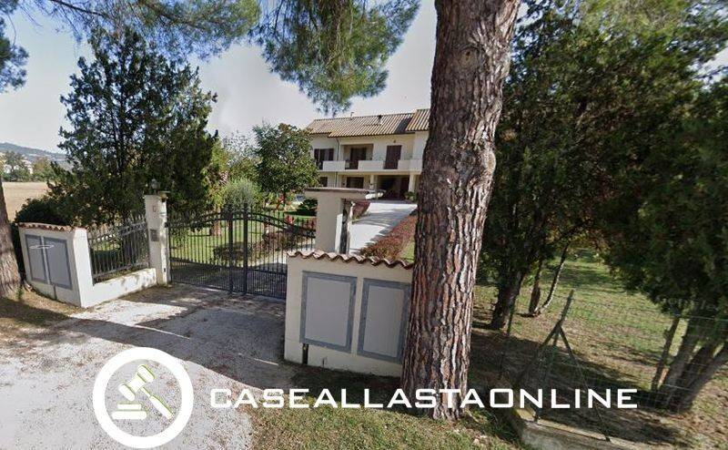 Appartamento all'asta a Osimo via Cola, 6