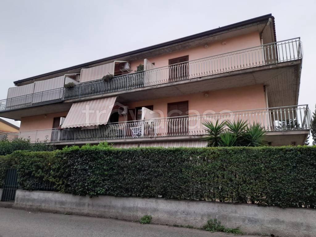 Appartamento in vendita a Giardini-Naxos via della Seta, 29
