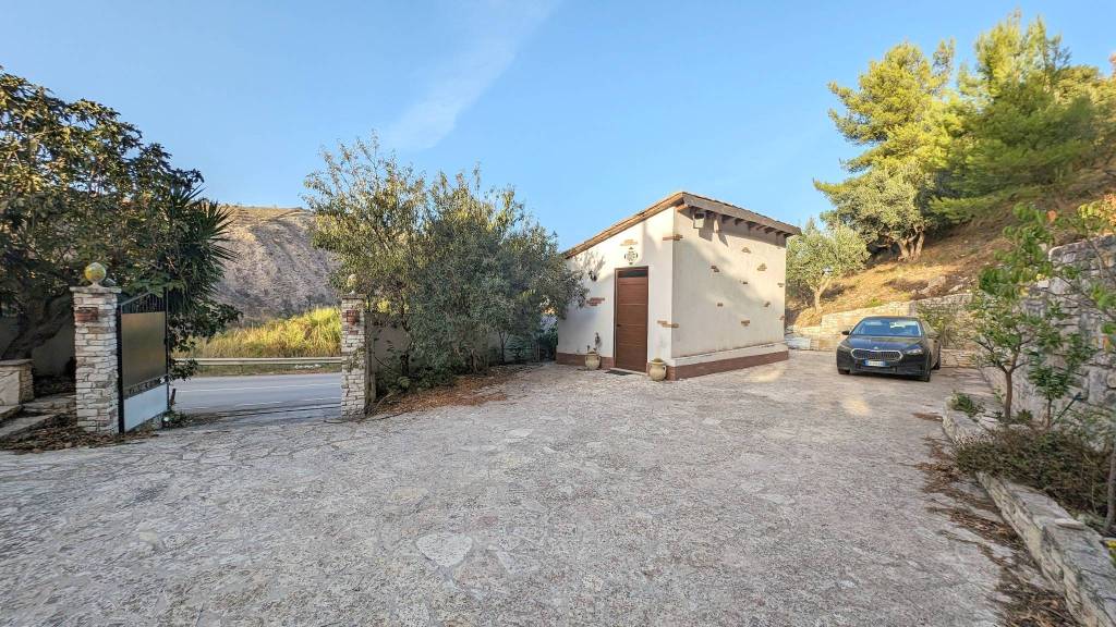 Casale in vendita a Castellammare del Golfo contrada Comuni