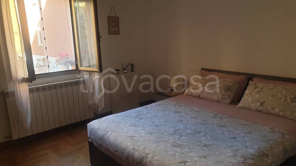 Appartamento in vendita a Bologna via Lemonia, 32