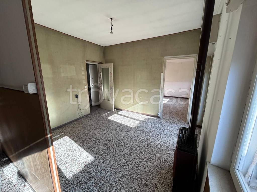 Appartamento in vendita a Galliate