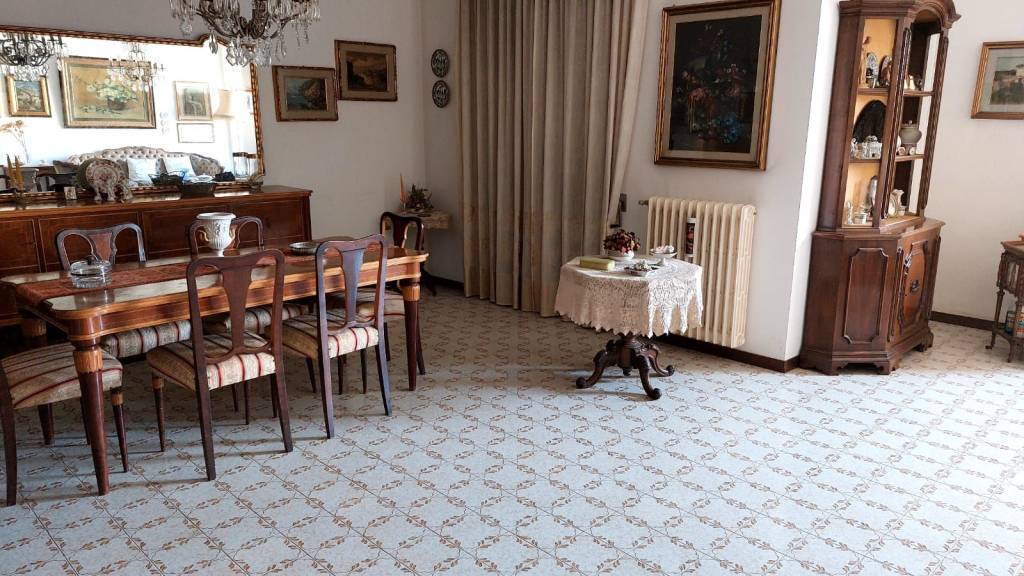 Appartamento in vendita a Lecce via Quintino Sella, 26