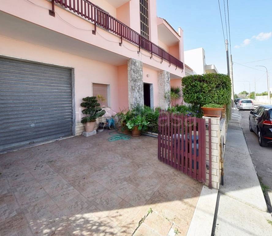 Casa Indipendente in vendita a Salve