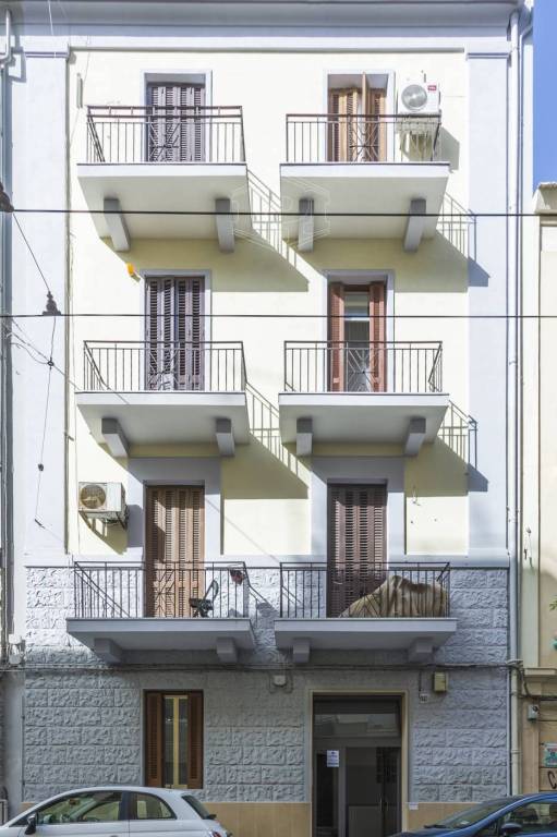 Appartamento in vendita a Bari via Maria Cristina Di Savoia, 98/a