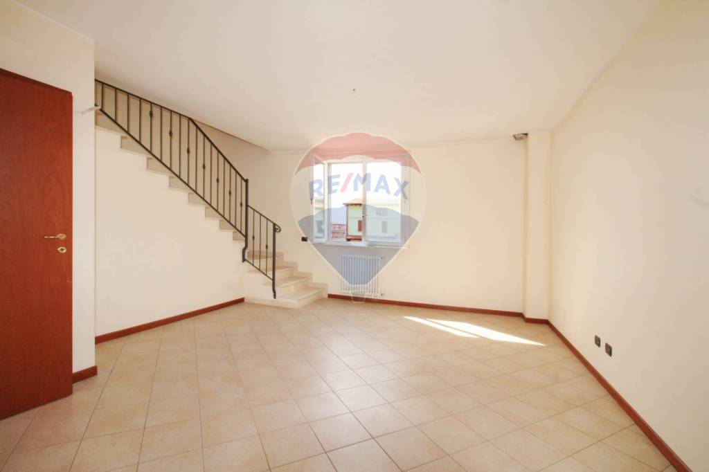 Villa a Schiera in vendita a Busseto