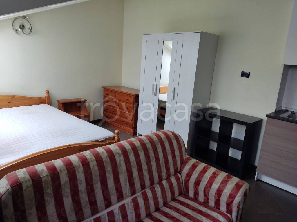 Appartamento in in vendita da privato a Bagnolo Piemonte via Ugo Foscolo