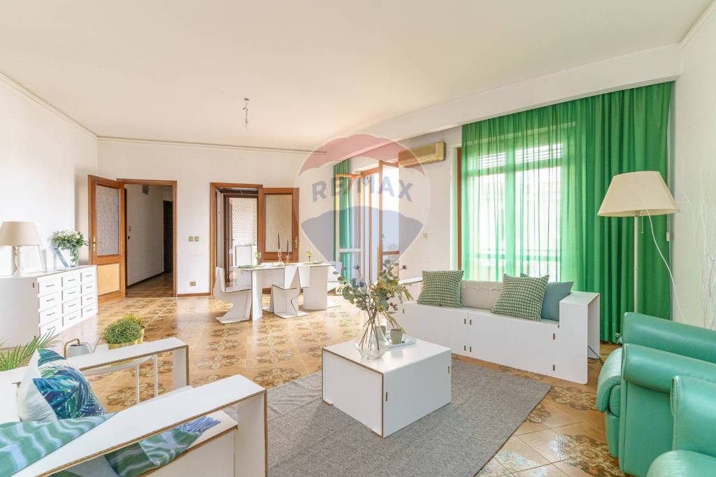 Appartamento in vendita ad Aci Castello via Antonello Da Messina, 7