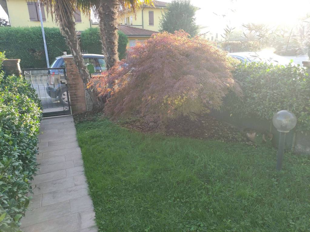 Villa a Schiera in in vendita da privato a Porto Mantovano via Francois Mitterand