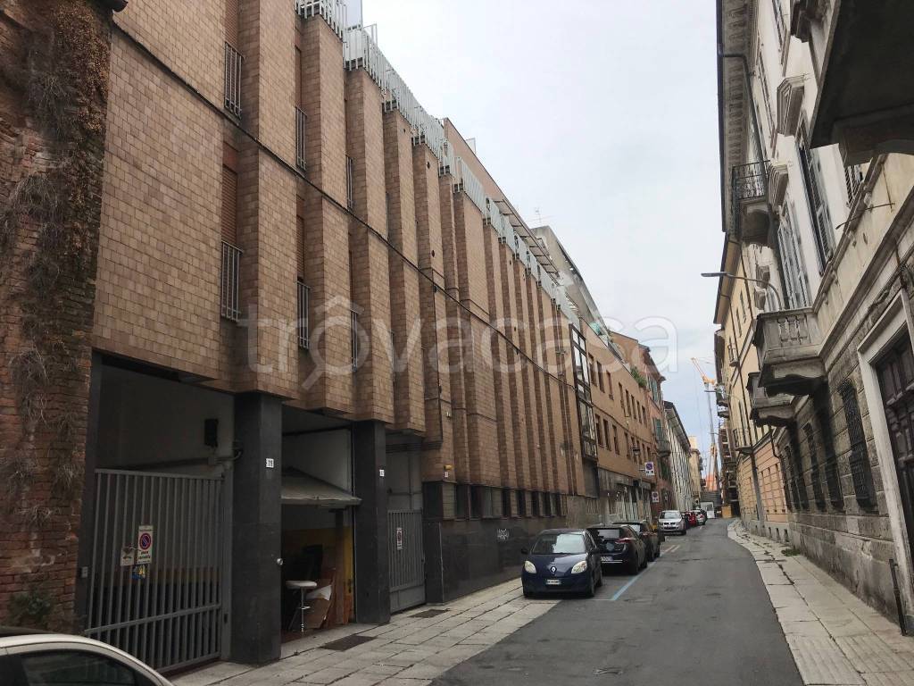 Appartamento in vendita ad Alessandria via Girolamo Ghilini, 33c