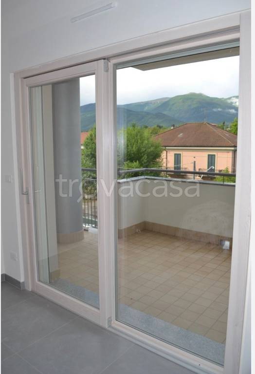 Appartamento in in vendita da privato a Sulmona viale Stazione Centrale, 32H