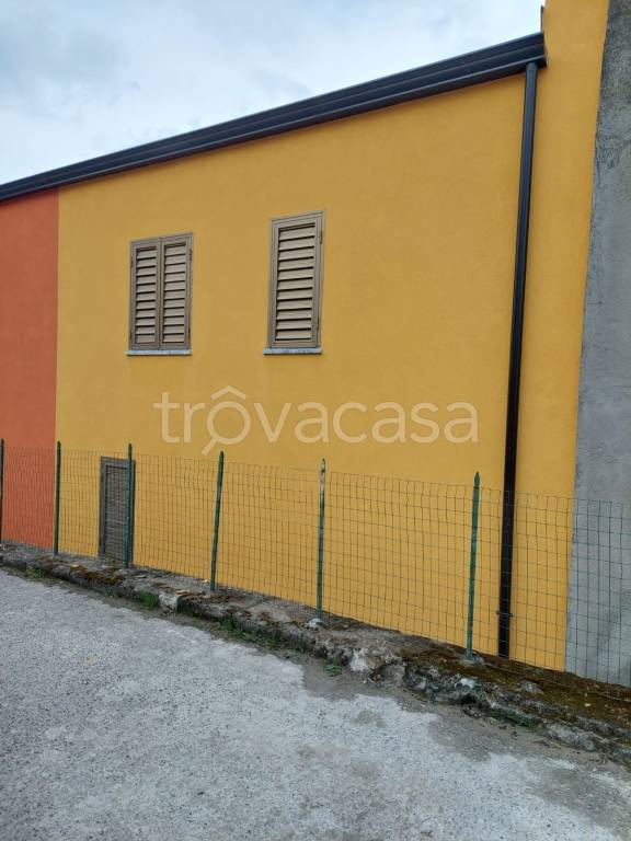 Casa Indipendente in in vendita da privato a Verzino via Pietro Nenni, 40