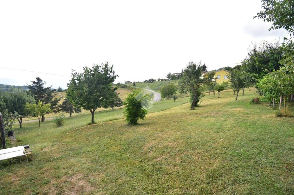 Rustico in vendita a Compiano compiano strada strela, 28