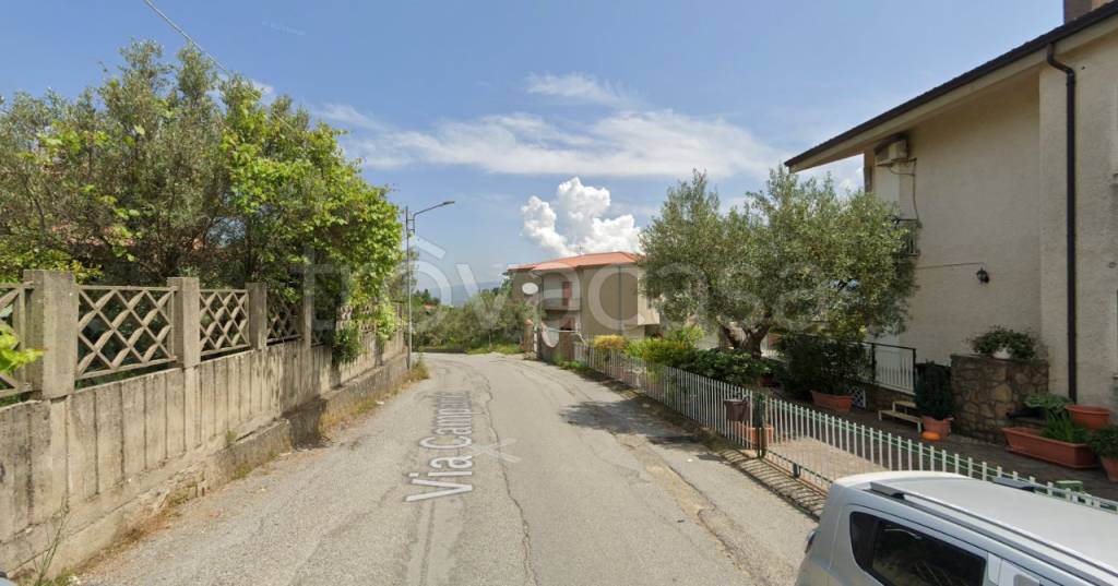 Appartamento all'asta a Carolei via Campania