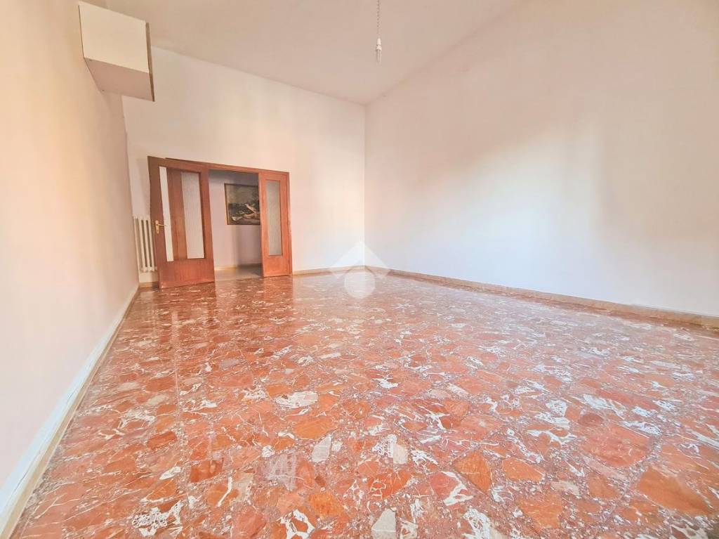 Appartamento in vendita a Chieti via Luigi Colazilli, 5