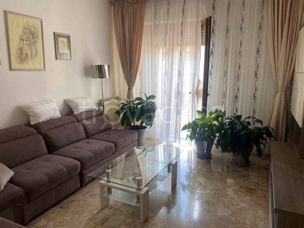 Appartamento in vendita ad Arezzo via Alessandro dal Borro, 16