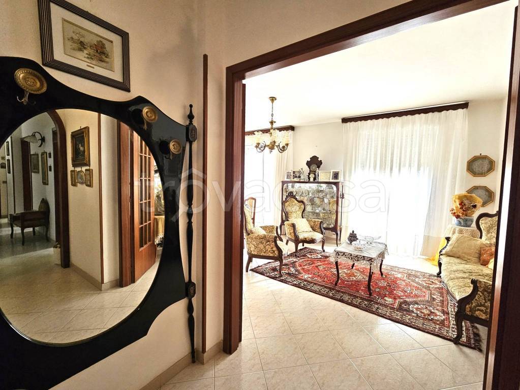 Appartamento in vendita a Erice via Caprera, 29