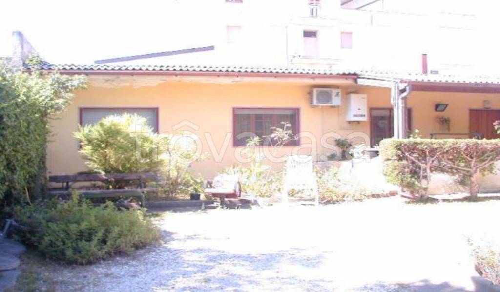 Appartamento all'asta a Bernalda via Madonna Degli Angeli