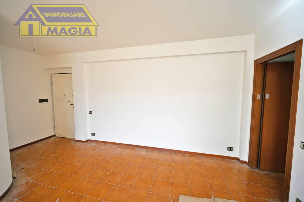 Appartamento in vendita ad Ascoli Piceno via Luzi, 24