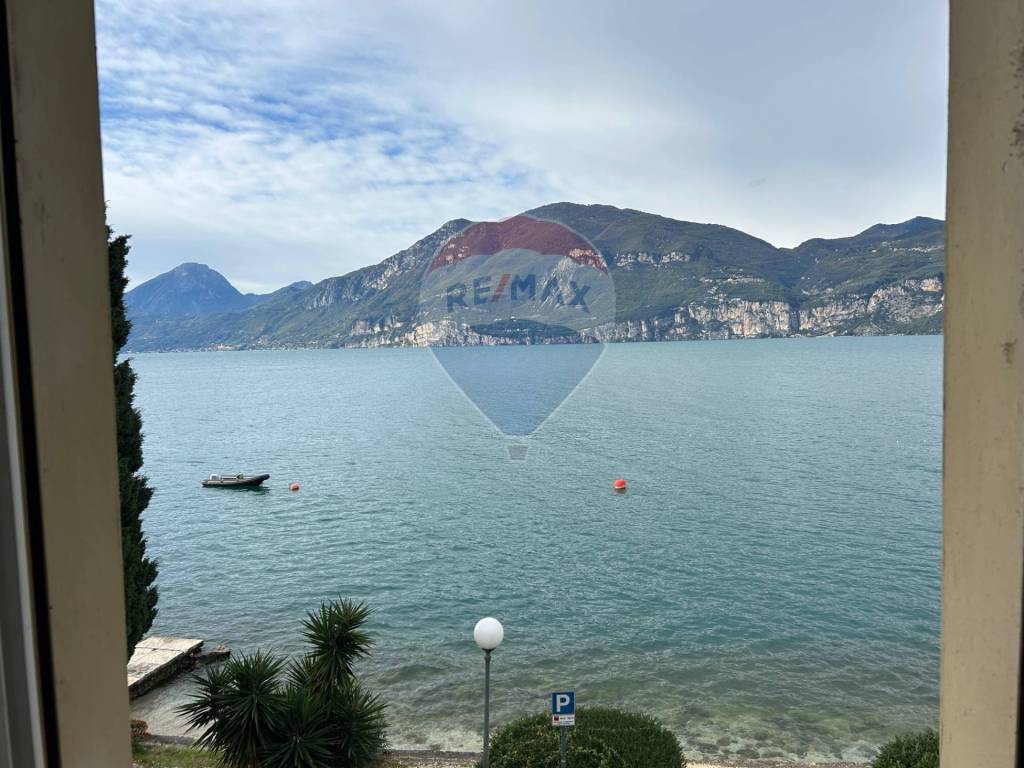 Appartamento in vendita a Brenzone sul Garda