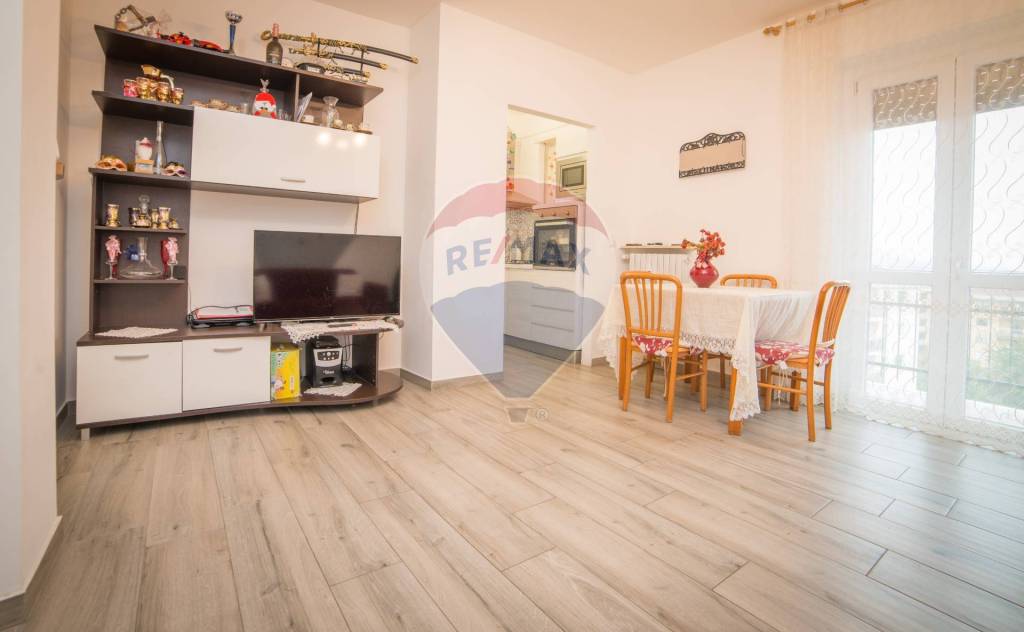 Appartamento in vendita a Biella via Fratelli Cairoli, 4