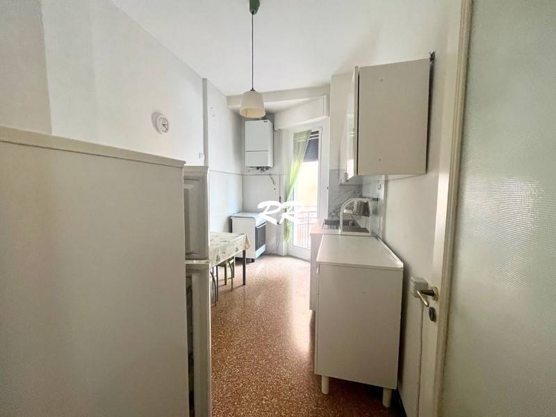 Appartamento in vendita ad Arenzano piazza Leonardo da Vinci, 9