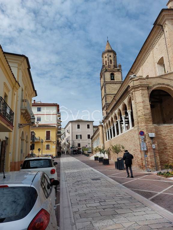 Appartamento in in vendita da privato a Città Sant'Angelo corso Vittorio Emanuele, 17