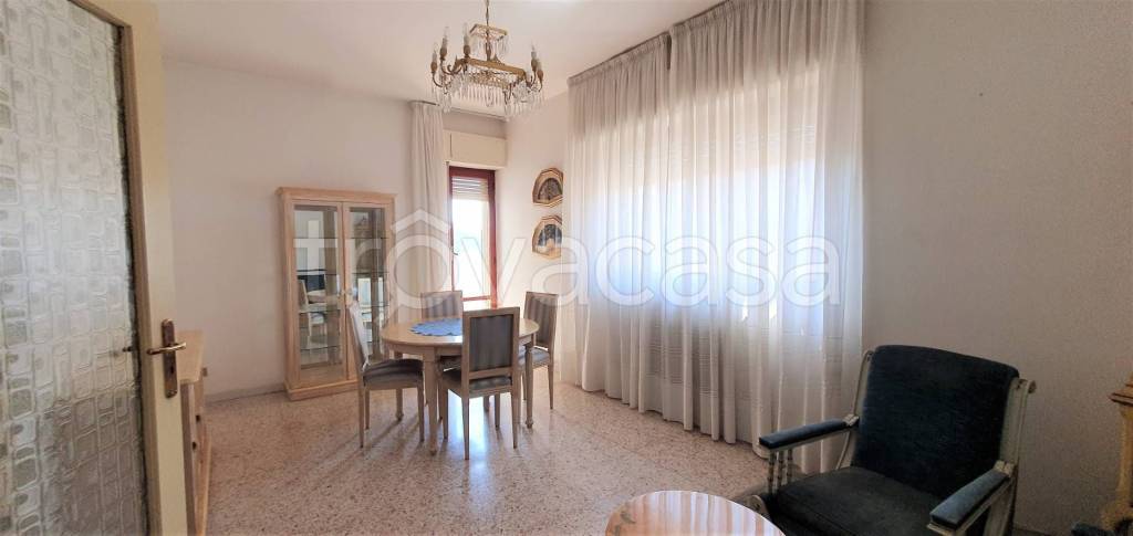 Appartamento in vendita a Catanzaro viale Magna Grecia