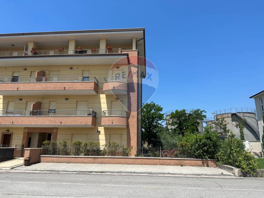 Appartamento in vendita ad Assisi via Leonelli, 6