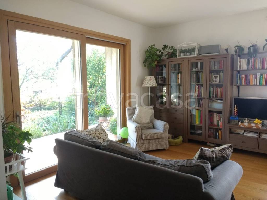 Villa in in vendita da privato a Bertonico via Papa Paolo vi, 3