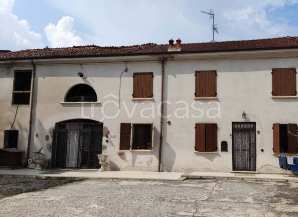 Appartamento all'asta a Boretto via Fratelli Manfredi