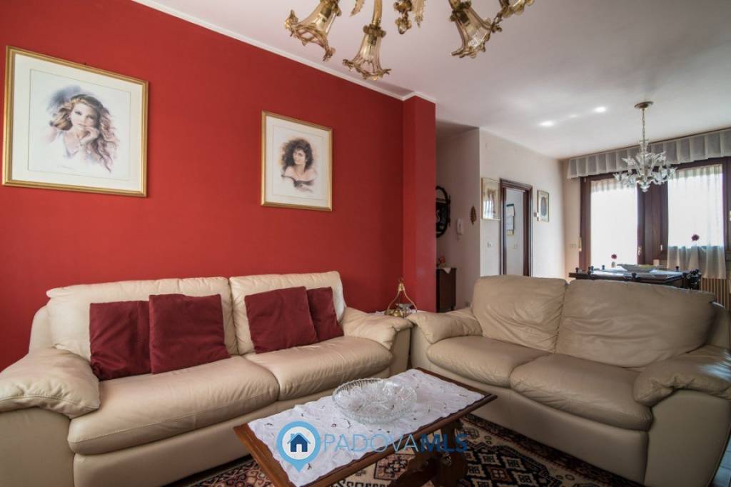 Appartamento in vendita ad Abano Terme via Armando Diaz