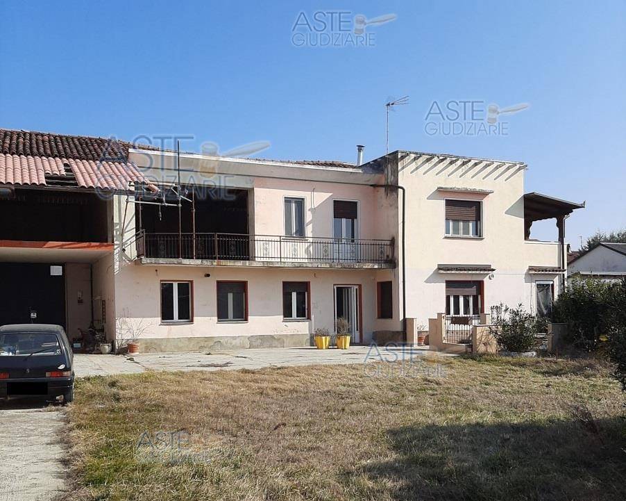 Appartamento all'asta a Borgo d'Ale via Alfieri Foto-2