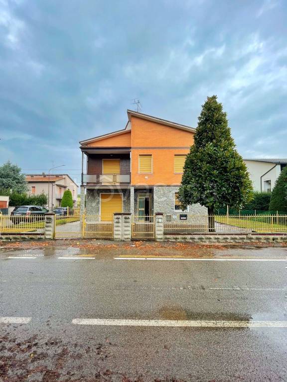 Villa in vendita a Bastiglia viale 25 Aprile
