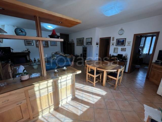 Appartamento in vendita ad Agliana via Salcetana