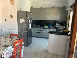 Appartamento in vendita ad Agliana via Magnino Magni