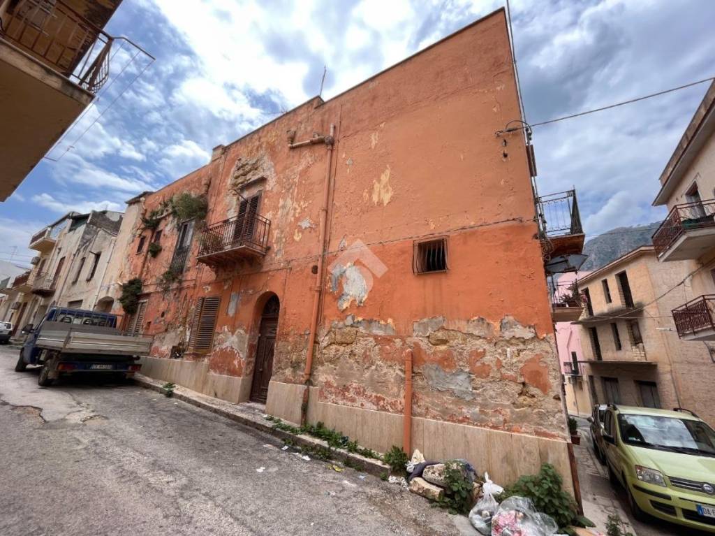 Casa Indipendente in vendita a Castellammare del Golfo via Filippo Turati, 90
