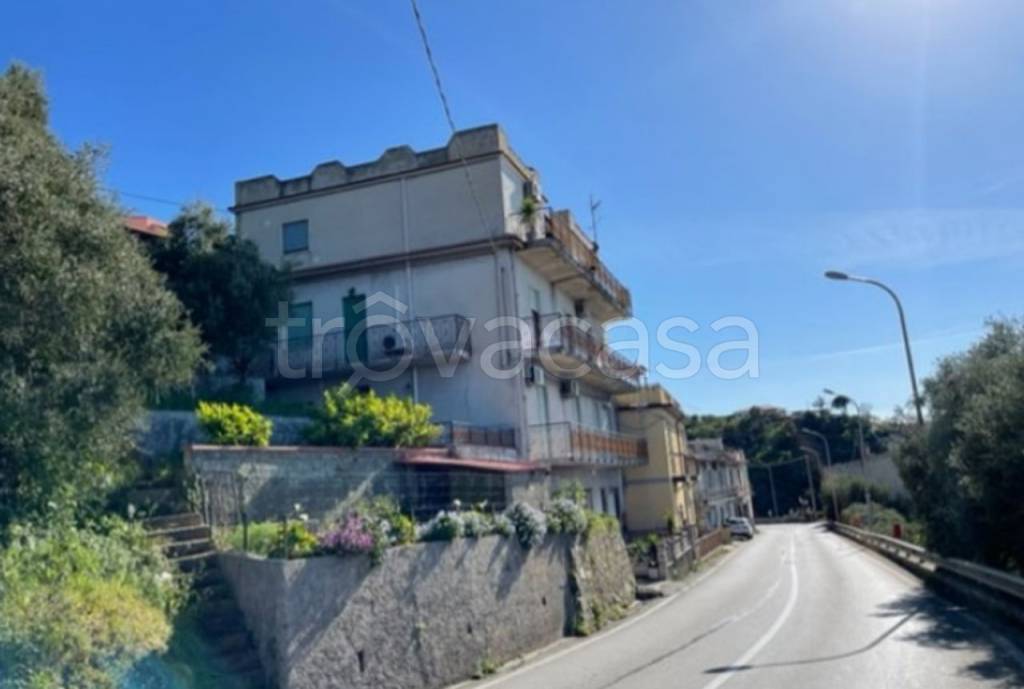 Appartamento all'asta a Capri Leone via nazionale Palermo