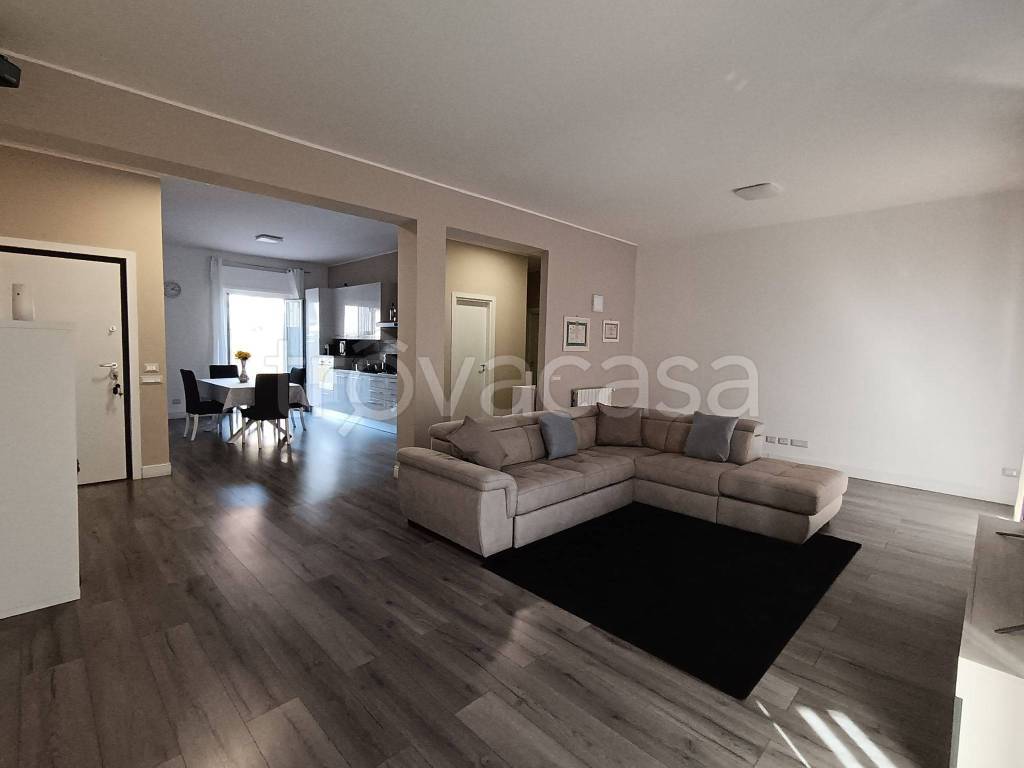 Appartamento in in vendita da privato ad Aci Castello via Giovanni Grasso