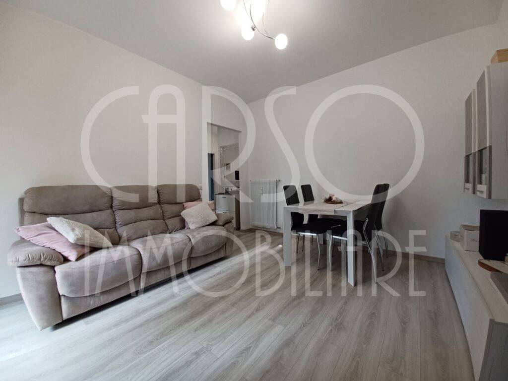 Appartamento in vendita a Trieste via dei Papaveri, 20