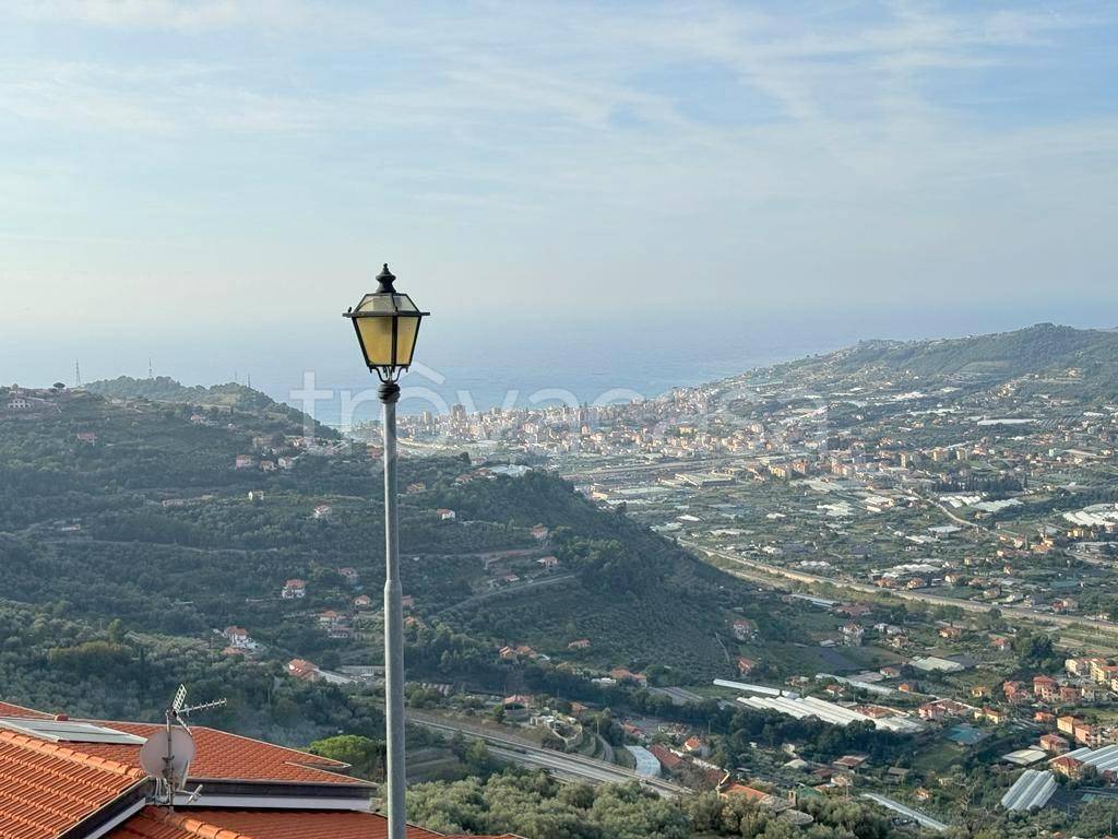 Appartamento in vendita a Castellaro via Lampedusa