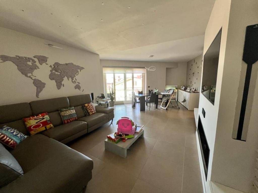 Appartamento in vendita ad Avellino via Paolo IV Carafa, 42