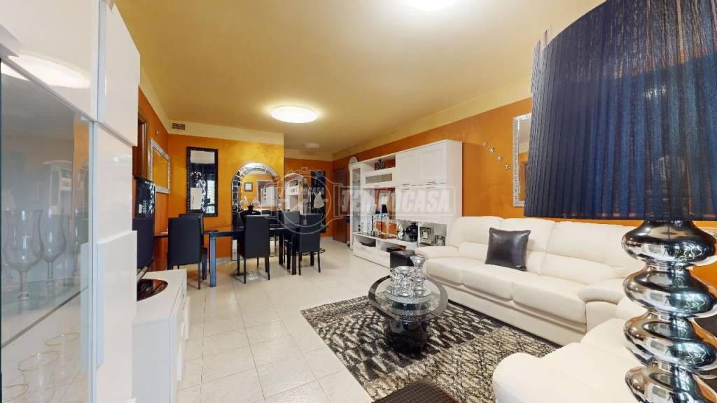 Appartamento in vendita ad Alba corso Europa, 130