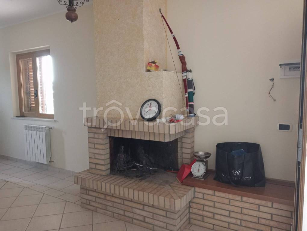 Villa in in vendita da privato a Loreto Aprutino contrada Fiorano, snc