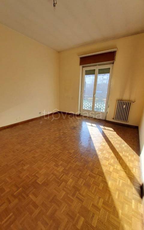 Appartamento in vendita a Milano via Cesare da Sesto, 10