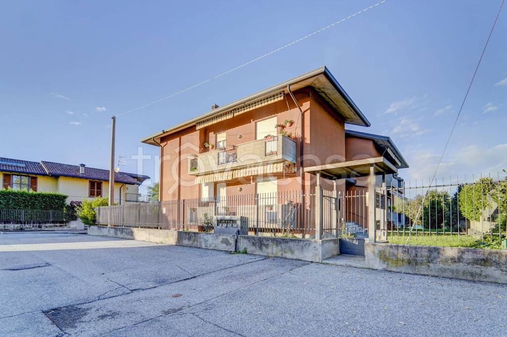 Appartamento in vendita a Solbiate Arno via dei Pini