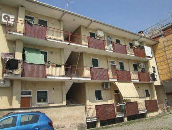 Appartamento all'asta a Milano via Cefalonia, 16