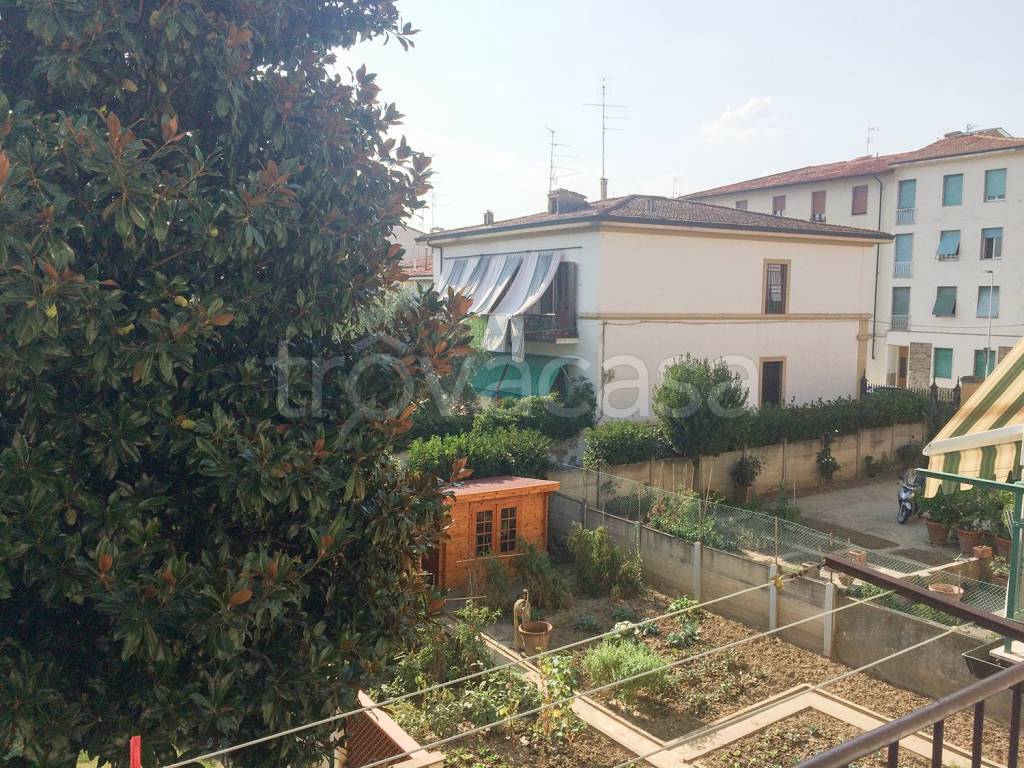 Appartamento in vendita a Firenze via Francesco Datini