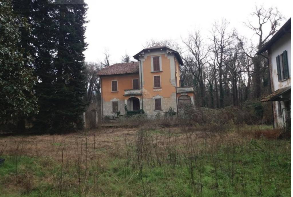 Villa Bifamiliare all'asta a Borgo San Siro cascina Casonpolo