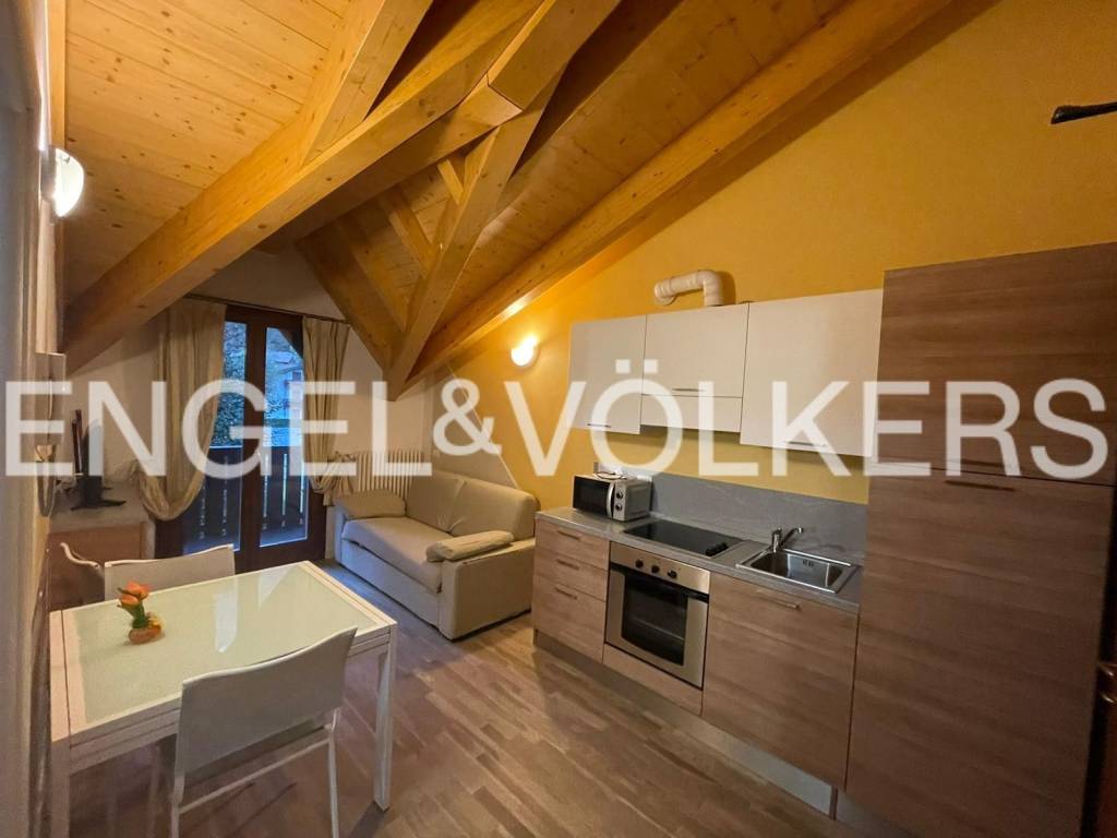 Appartamento in vendita a Carisolo via Alcide De Gasperi, 5