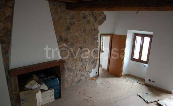 Appartamento all'asta a Caprarola piazza Monsignore Giuseppe Sebastiani, 20